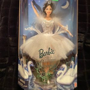 Barbie | Toys | Barbie As The Swan Queen In Swan Lake 997 Nwt | Poshmark
